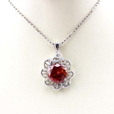 China 925 Silver 12mm Round Garnet Cubic Zircon Flower Style Pendant Necklace (P43) for sale