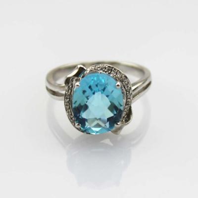 China White Gold Plated 925 Silver Ring with 8x10mm Oval Blue Cubic Zircon (R267) for sale