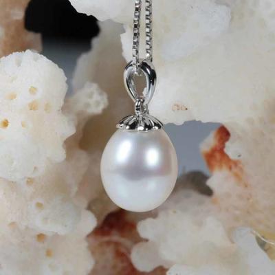 China Women 18K White Gold  Natural Freshwater Pearl Pendant Necklace  (GDN011) for sale