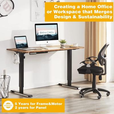 China Panel Hout stijl Elektrische hoogte verstelbare bureau 1400x600mm voor commercieel aangepast Te koop