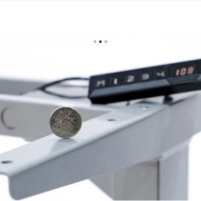 Cina 25 mm/s Personalisabile Smart Dual Motor Electric Standing Computer Desk per mobili da ufficio in vendita