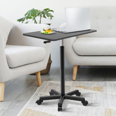 Cina Moderno design nordico Tavolo da scrivania impermeabile Tavolo di legno con regolazione pneumatica dell'altezza in vendita