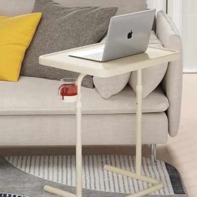 Cina Mini tavolo da studio regolabile per bambini Moderno design nordico Bianco Legno Manuale Altura 600mm in vendita