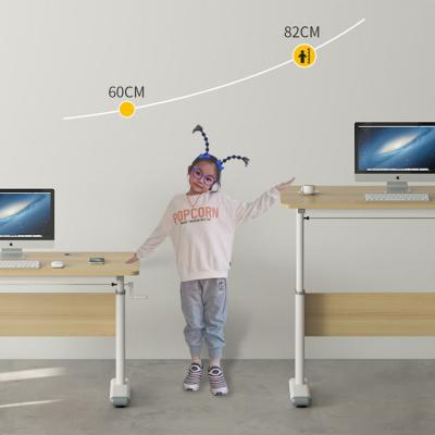 Cina Cornice in acciaio manuale ergonomica in piedi Altezza del tavolo regolabile per giochi e lavoro in vendita