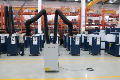 L'estrattore di fumi portatile filtra il sistema di raccolta della polvere da 2,2 kW per la saldatura
