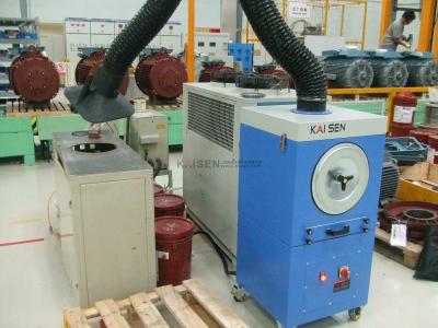 Cina Braccio mobile di aspirazione di lunghezza dell'estrattore 3m del fumo di saldatura per la raccolta di polvere dell'officina in vendita