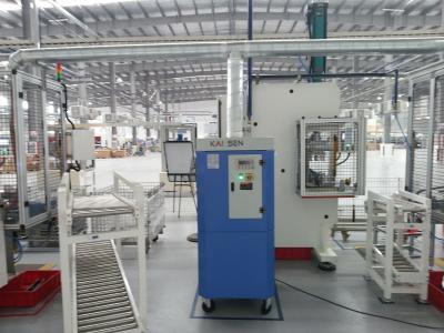 中国 吸塵のPLCのコントロール パネルが付いている携帯用溶接発煙の抽出器1.5kW 販売のため