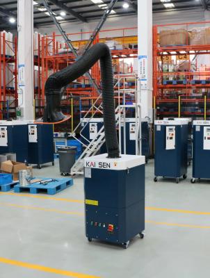 Cina 1.5kW Polyester Filter Welding Mobile Smoke Eliminator in vendita