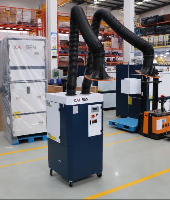 China O laboratório Hepa da farmácia filtra o extrator móvel robótico das emanações à venda