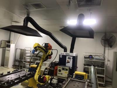 Cina estrattore mobile del vapore di armi 3kw 2600m3/H del tubo flessibile di 3m doppio in vendita