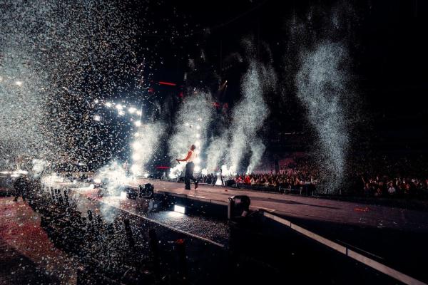 Quality 100W Electric Control Confetti Cannon Sky Blaster with 12-15m Height for Perfect for sale