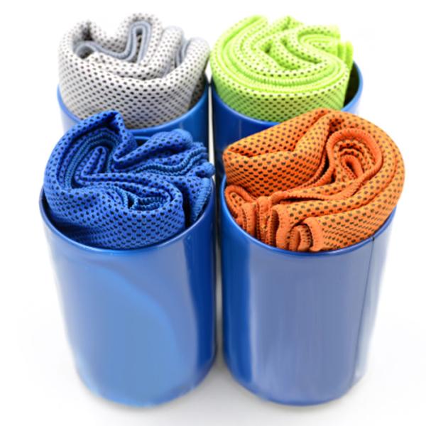 Gros Logo personnalisé Microfibres Gym Cou serviette à sec rapide rafraîchissement serviette pour le sport Courir Gym entraînement