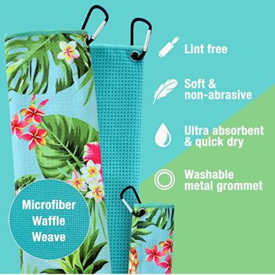中国 Custom Sublimation Printed Microfiber Golf Towel Absorbent 販売のため