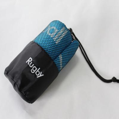 中国 固い色 カスタムサイズ ダブルフレス マイクロファイバー ジムタオル スーパー吸収性 迅速乾燥 ビーチタオル 販売のため