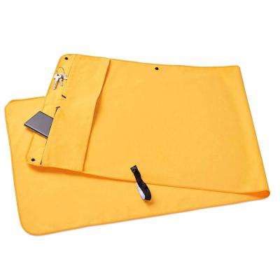 China Custom Logo Microfiber Suede Sports Towel Soft Microfiber Gym Towel with Non-Slip Pocket Bag and Magnet Hood Woven Technique for sale