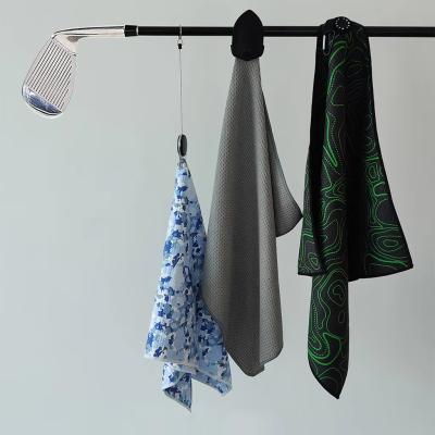 China Highly Absorbent Microfiber Golf Towel Various Designs Individual Packaging for sale