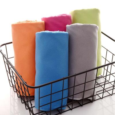 China China Wholesale Microfiber Sports Towel Sports Gym Travel Towel Beach Towel for sale