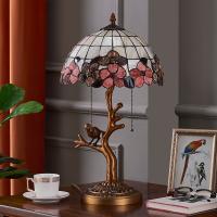 China Premium Copper Table Lamp with Shell Lampshade for sale
