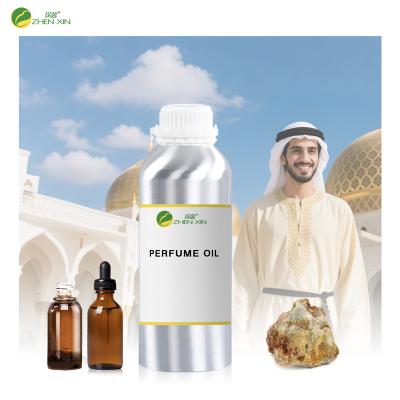Cina Olio profumato liquido dall'odore intenso per la creazione di profumi, spray per il corpo, olio essenziale, profumo da uomo e fragranza in vendita