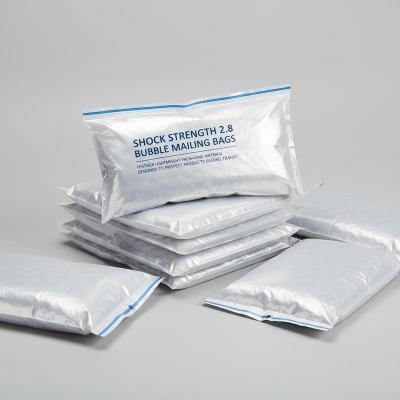 China Shock Strength 2.8 Bubble Mailing Bags Feather Lightweight Packaging Material Designed to Protect Products During Transit for sale