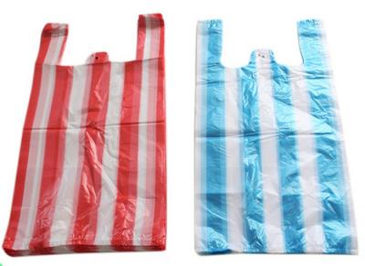 China Sacos de compras plásticos feitos sob encomenda, sacos de plástico coloridos do polipropileno para o dia a dia à venda