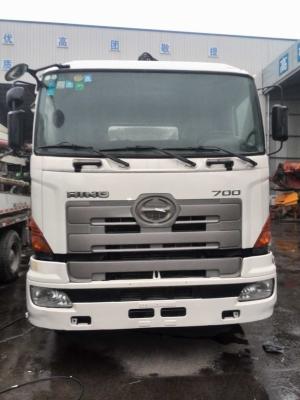 China ZOOMLION HINO 700 used Concrete Pump Truck 40M -- for sale
