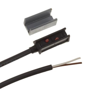 中国 自動車用ワイヤーハーネス EDGAR-151 PRS コネクタカバー スナップフィットハウジング リテンションタブ付き 販売のため