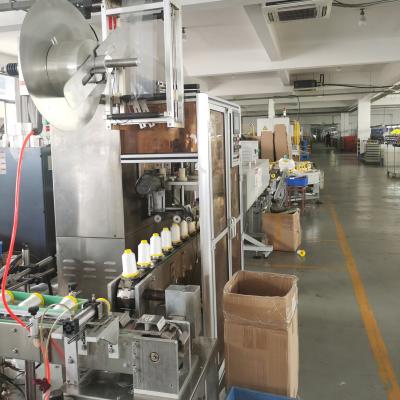Cina L'alto filo 108D/2 120D/2 150D/2 del ricamo del poliestere di tenacia customerised il colore in vendita