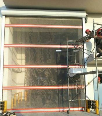 Cina 0.5-1.5m/S che apre la porta rapida di funzionamento facile di Safty del PVC di resistenza al vento ad alta velocità della porta in vendita