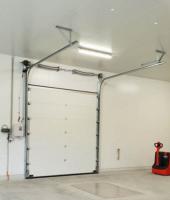 China Industrial Sectional Overhead Door Trader With Logistics Warehouse Loading for sale