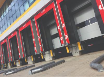 China Wear Resistant Fabric Dock Shelter Inflatable Structure For Industrial for sale