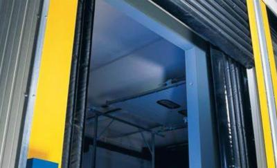 China Weather Resistance Loading Dock Seals And Shelters With Easy Installation zu verkaufen