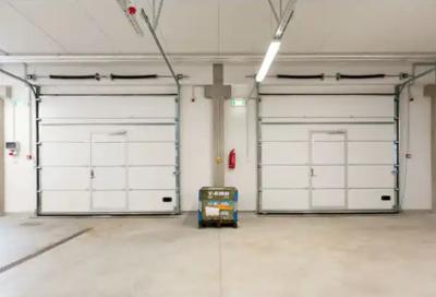 중국 두 번 껍질 윗부분의 문 날씨에 저항성 성능 전기 롤 업 자동 보행자 판매용