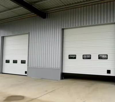 China Puerta seccional de acero con borde de seguridad Panel sellados por tiempo Reducción de ruido / fotocelda en venta