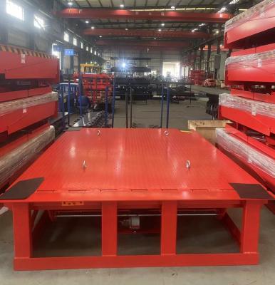 China Smart Loading Dock Leveler met aanpasbare liplengte en veiligheidskenmerken Container Loading Platform Mechanisch Te koop