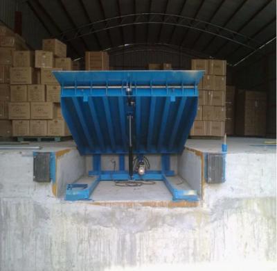 China Aanpasbare commerciële elektrische / hydraulische laaddockniveler met veiligheidsstaven Te koop