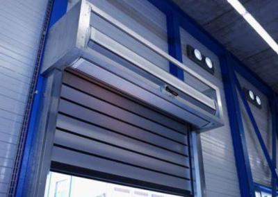 China Rapid Exterior Aluminum Fast Acting High Speed 380V 50hz Industrial Remote Control Opening Speed 0.8m/s for sale