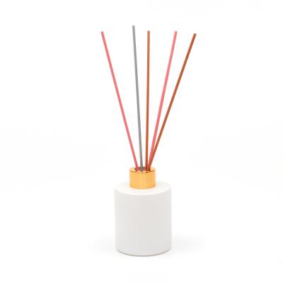 中国 オイルの拡散器のための色3mm 4mm繊維の棒の芳香の棒を混合しなさい 販売のため