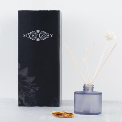 Cina Diffusore vuoto dell'olio essenziale dell'aroma 500ml della bottiglia di vetro del diffusore di cura personale chiaro in vendita