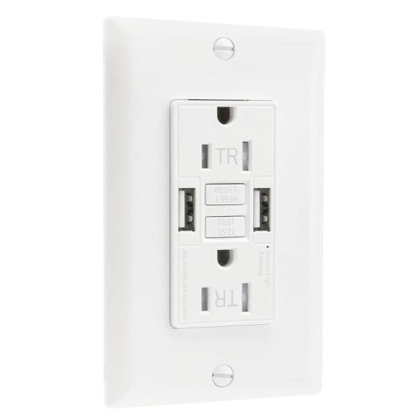 Quality Auto Monitoring Secure GFI GFCI Electrical Outlet 15A With 2 USB for sale