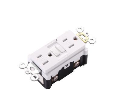 China Slim Design Safety GFCI Interrupter Socket Self Grounding 15A for sale