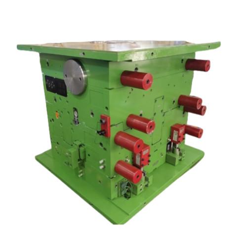 Quality HRS Hot Runner Plastic Car Parts Mold Automotive Injection Mould High Performanc for sale