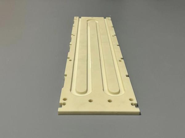 Quality Customize 95% 99% Alumina Ceramic Plate High Temperature Ceramic Al2o3 for sale