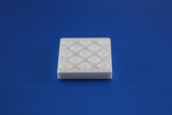 Quality Electrical Insulation Al2O3 Aluminium Ceramic Tile Wear Resistance Heating for sale