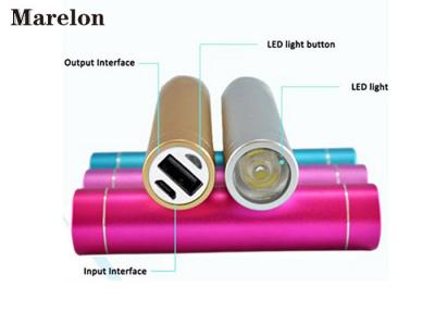 Cina Batteria al litio del polimero della Banca di potere di USB della luce del LED per caricarsi del telefono cellulare in vendita