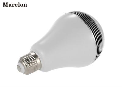 Cina Colore senza fili che cambia l'altoparlante D80*H135 millimetro della lampada del LED con il regolatore a distanza in vendita