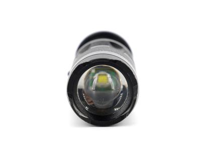 Cina Torcia elettrica di emergenza del metallo LED 100 lumi di batteria a secco della mini torcia per il regalo di promozione in vendita