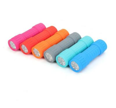 Cina Torcia elettrica ad alta potenza della batteria a secco, lampada della luce di fiaccole 20 lumi 12 mesi di garanzia in vendita