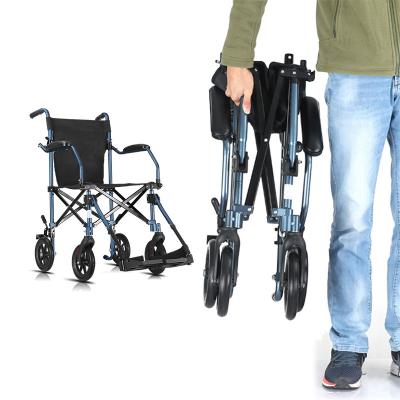 Cina Sedia a rotelle piegante leggera anziana/disabile 8.8kg con il cuscino respirabile in vendita