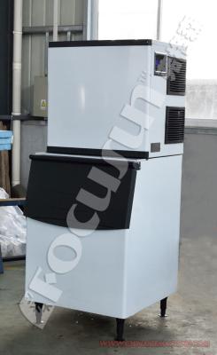 Cina 179 KG Industrial Cube Ice Machine dotata di Danimarca Danfoss Valve di espansione in vendita